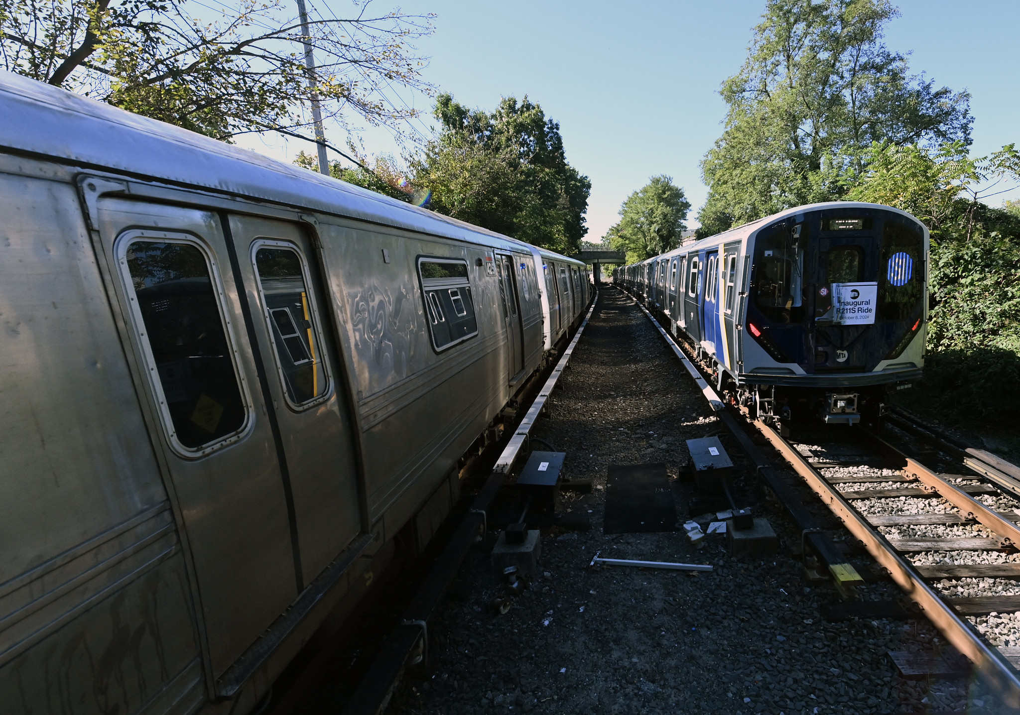 First R211S Subway Cars Operate on the Staten Island Railway – Railfanning.org