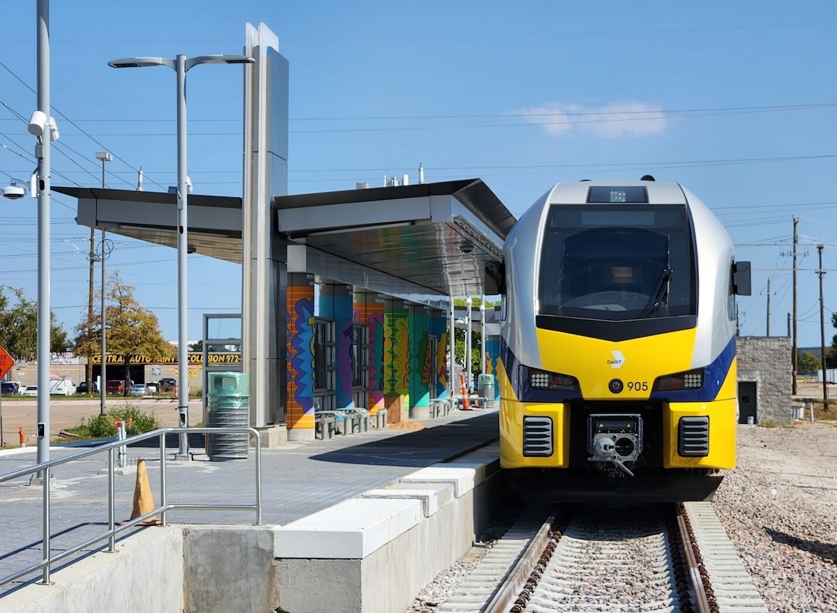 DART Silver Line Targeted to Open by Early 2026 – Railfanning.org